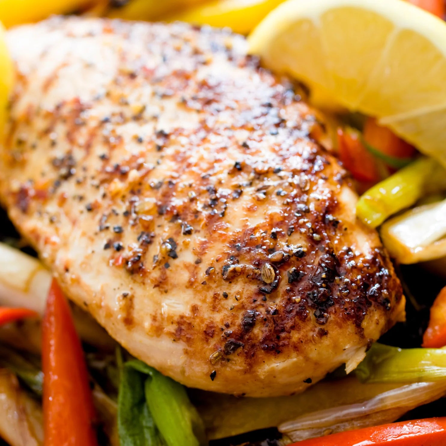 Lemon Herb Grilled Chicken with Steamed Vegetables Recipe | Optislim